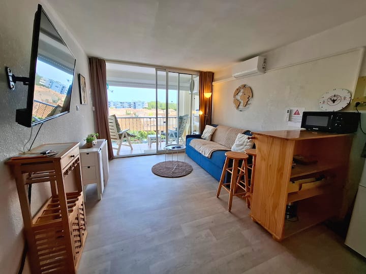 ÉVasion Marine - T2 Climatisé, Terrasse, 6 Vélos - Le Grau-du-Roi