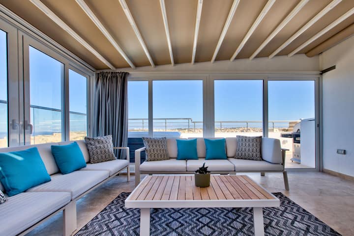 Valletta Skyline Duplex Penthouse With Jacuzzi - La Valette