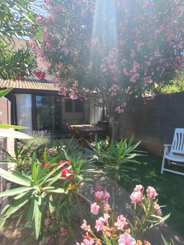 Maisonnette Avec Jardin - Leucate