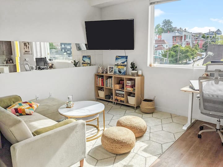Modern Topfloor Bright | Wfh | Caphill | Edisonbnb - Maple Leaf - Seattle