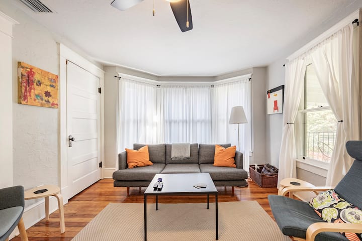 The Aerie, Second Story Flat, Historic District - Lake Mary, FL