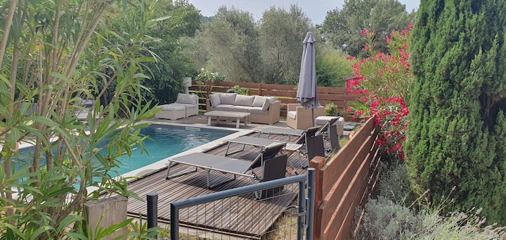 Maison De Charme Avec Piscine à Hyères - Pierrefeu-du-Var