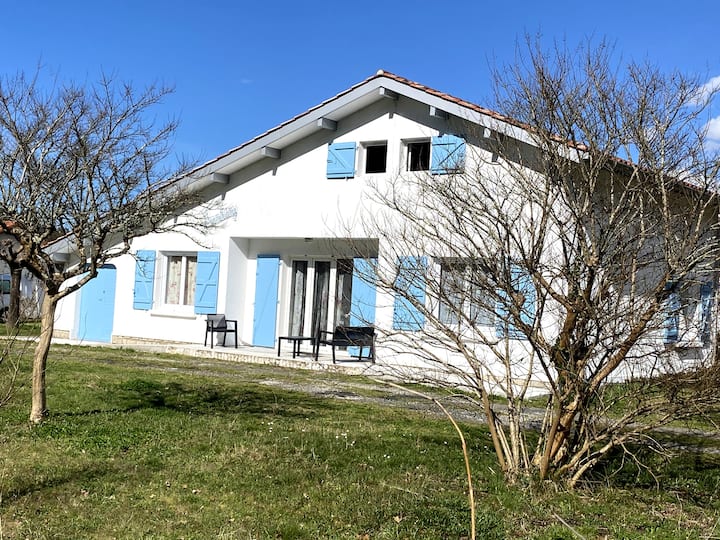 Jolie Maison Rénovée à 5 Km De La Plage - Landes
