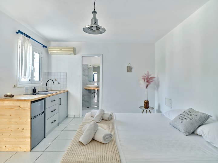 Superior Family Apartment - Paros