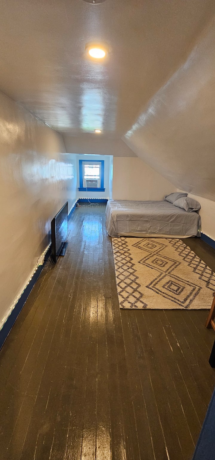 Osu Attic Getaway - Columbus, OH