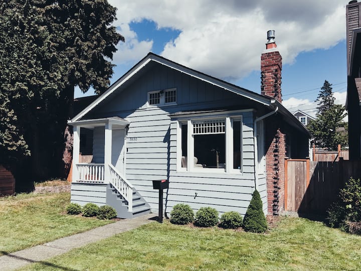 Emerald City Farmhouse - Seattle, WA