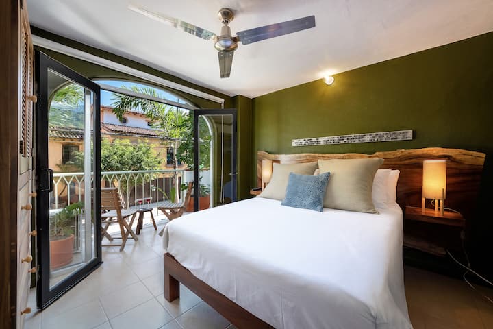 2 Bedroom With Balcony - Puerto Vallarta