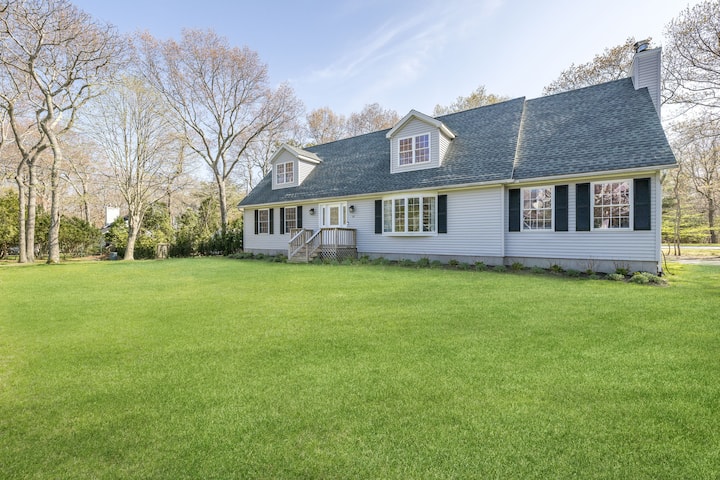 Beautiful 4 Bedroom In Quiet Neighborhood. - The Hamptons, NY