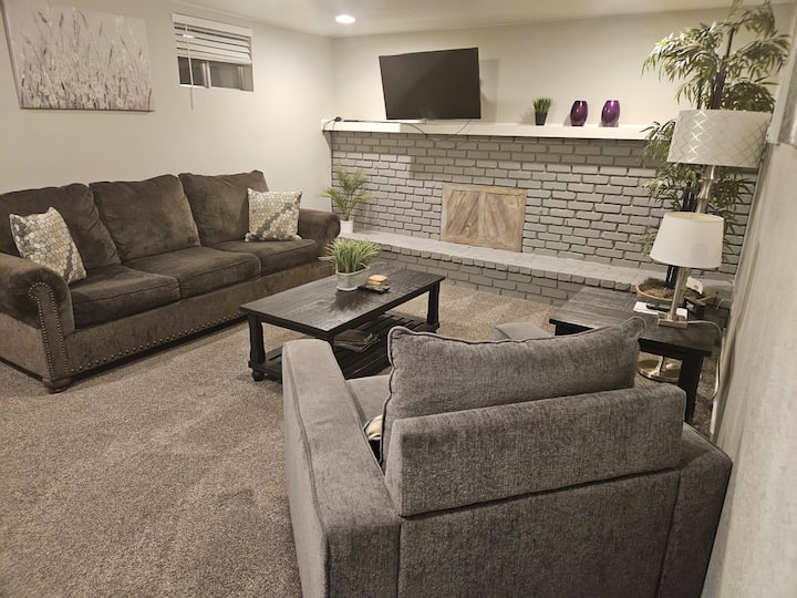 Cozy Apartment  In Westminster Colorado. - Denver, CO
