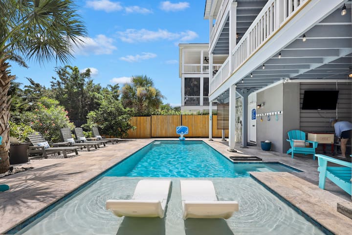 “A Wave From It All”,new Coastal Home,pool,spa, - Hilton Head Island, SC