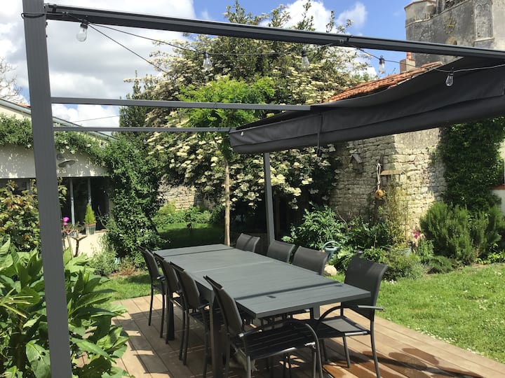 Maison Ancienne En Bord De Mer Et Proche Ile De Ré - Nieul-sur-Mer