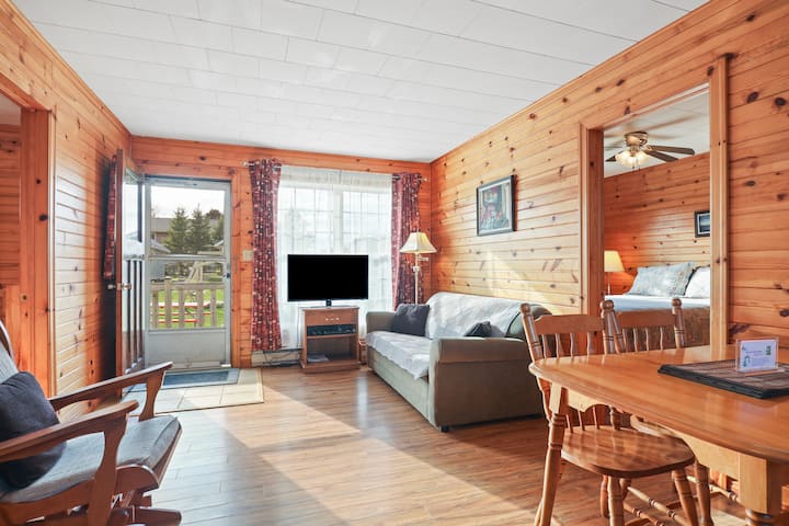Three-bedroom Deluxe Cottage - Prince Edward Island
