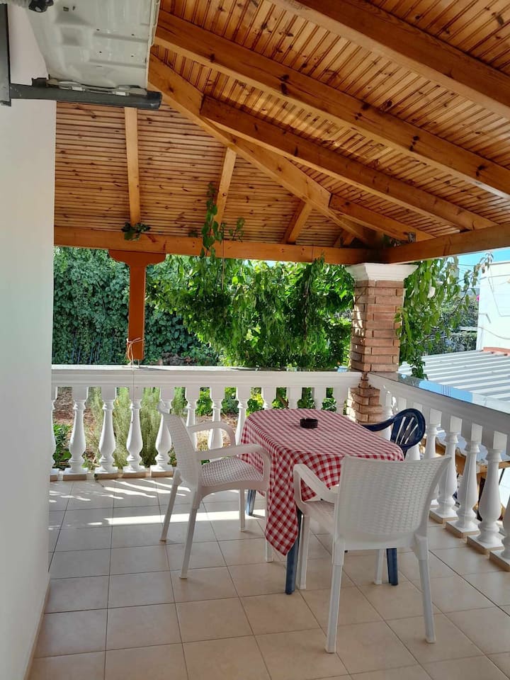 "1 Bedroom Apartment, Private Kitchen & Bathroom" - Ksamil