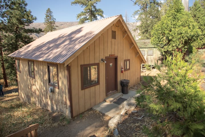 Meshack Cabin At Camp Sierra, Near Shaver Lake - China Peak Mountain Resort, CA