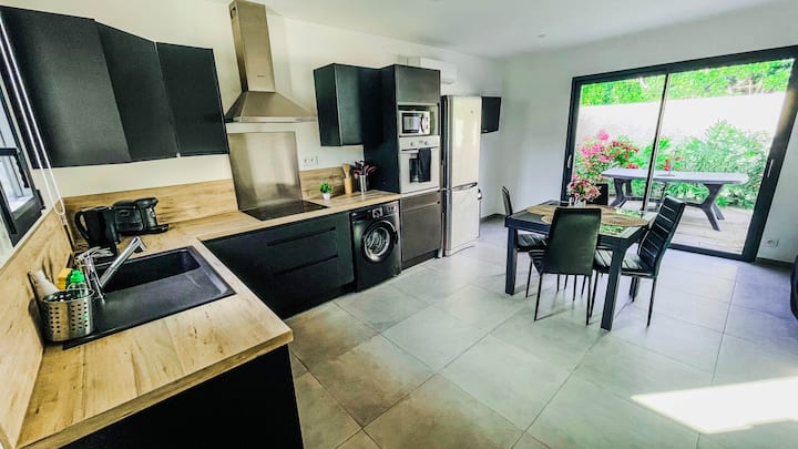 Instant Janin /T3 Climatisé Plain Pied Avec Jardin - Vias