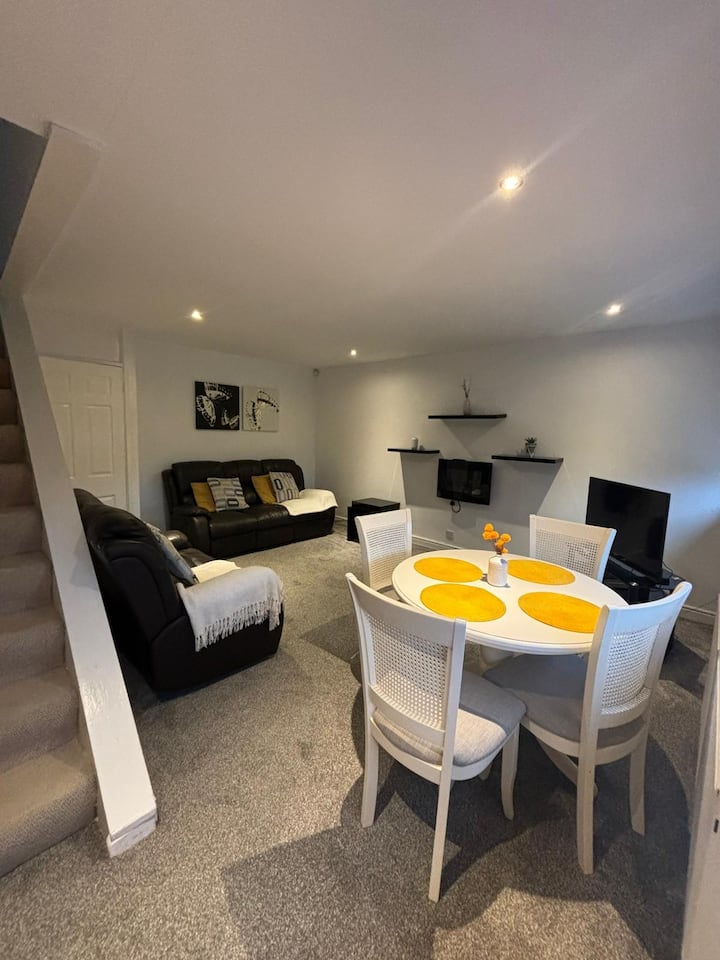 Jlr, Nec, B'ham Airport Entire Apt,wifi, Netflix - Aéroport de Birmingham (BHX)