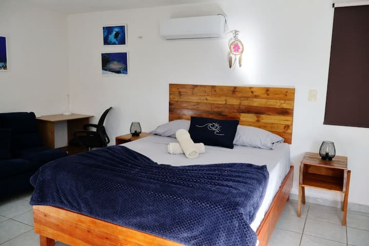 Studio On Downtown 3 Blocks Away From Sea View - Cozumel