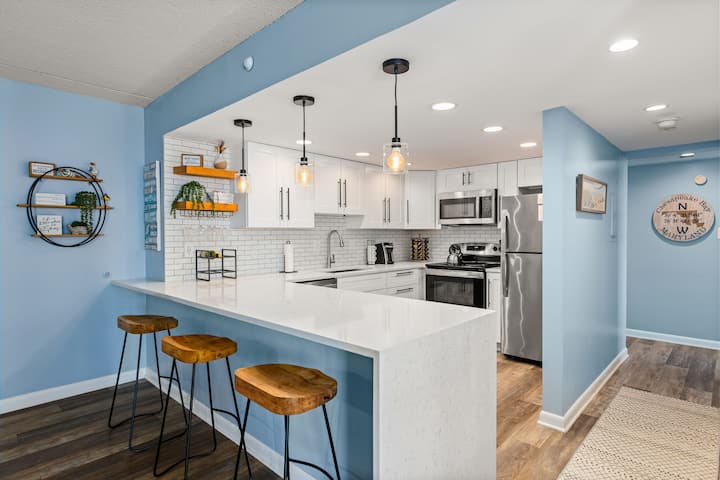 Oceanfront Bldg.| 2 Pools | Tennis | Game Room - Ocean City, MD