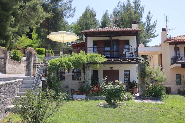 Bizmut House Shared Garden & Pool Paliouri - Calcídica