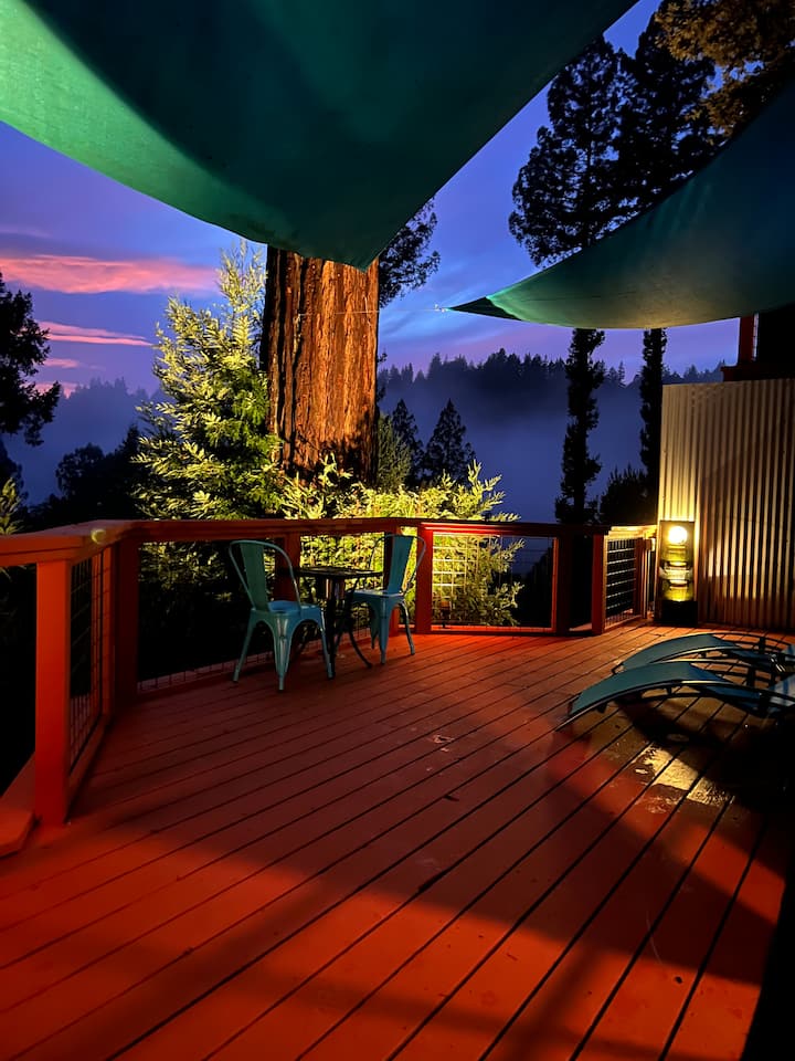 Peaceful Studio For 2, Hot Tub! Close To River - Guerneville, CA