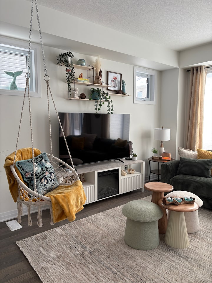 4 Elements Themed - Harmony House In Niagara Area - Port Colborne
