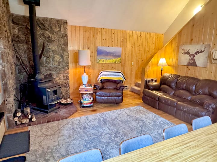 Secluded Cabin, Overlooking A Creek On 4 Acres - Cripple Creek, CO
