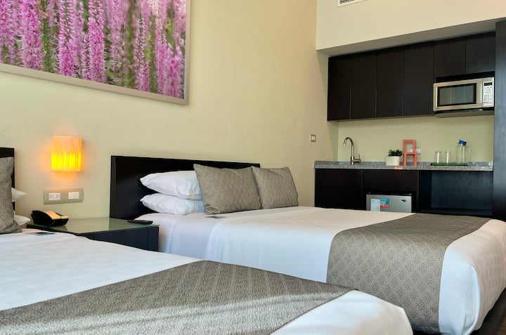 Estudio Para Viajes Cortos Con 2 Camas Queen - Ciudad de México