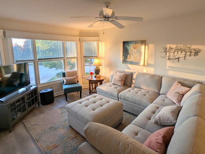 Navigate Manistee For Beaches, Pools, & Adventure! - Orchard Beach, Manistee
