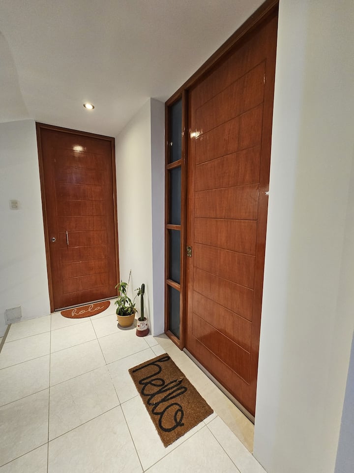Amplio Apartamento De Lujo - Chiclayo
