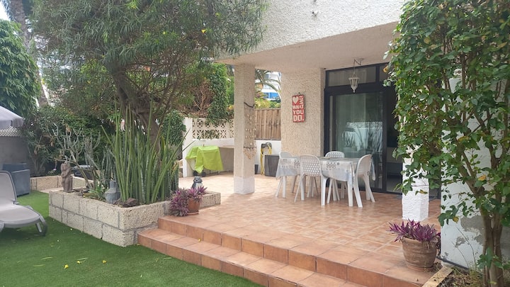 Vacation Rental Home With Garden Near The Beach - Costa Adeje