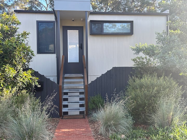 House In Bushland Setting Close To Sydney Cbd - - Crows Nest