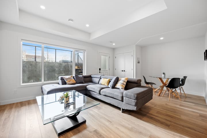 Inner-city Guest Suite | 10 Mins From Downtown - Calgary