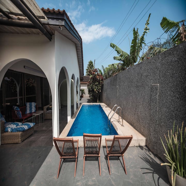 Relaxinhaatso - 3 Bedroom Luxury House With Pool - Ghana