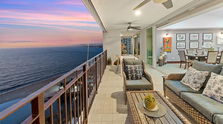 Spectacular Beach Condo In Grand Venetian - Puerto Vallarta