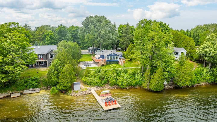 Lakefront Retreat W/ Hot Tub & Sauna | 4-season - Kawartha Lakes