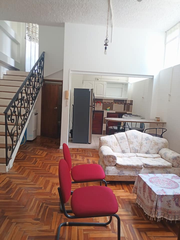 Mini-sub Apartamento, Ubicación-precio Excepcional - Quito