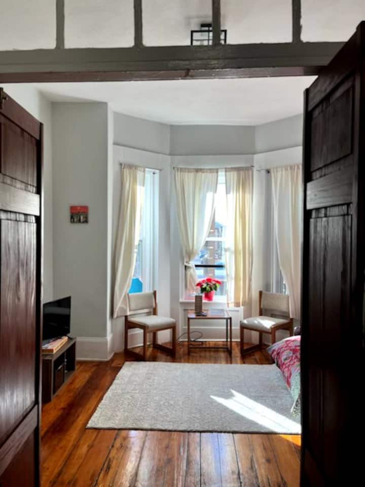 Cozy 1 Bedroom In The Heart Of Boston! - Boston, MA