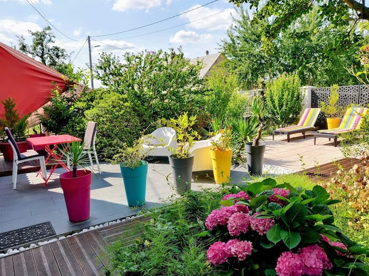 Le Jardin D'andhalie, Rez De Jardin Dans Maison - Chambray-lès-Tours
