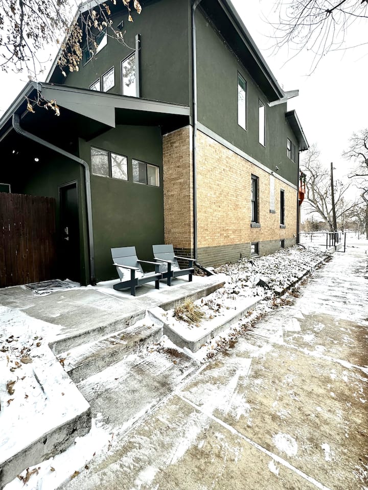 A Little Slice Of Wash Park - Englewood, CO