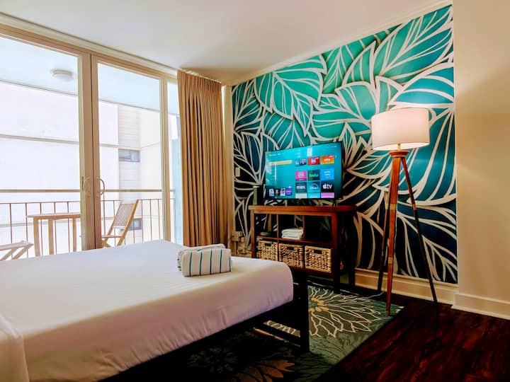 2413 401 Central Waikiki Living For Remote Workers - Hanauma Bay, Honolulu