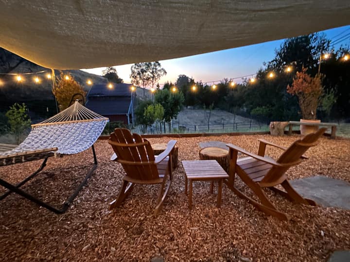 Restored Farmhouse W Goats! Peaceful & Near Town - Petaluma, CA