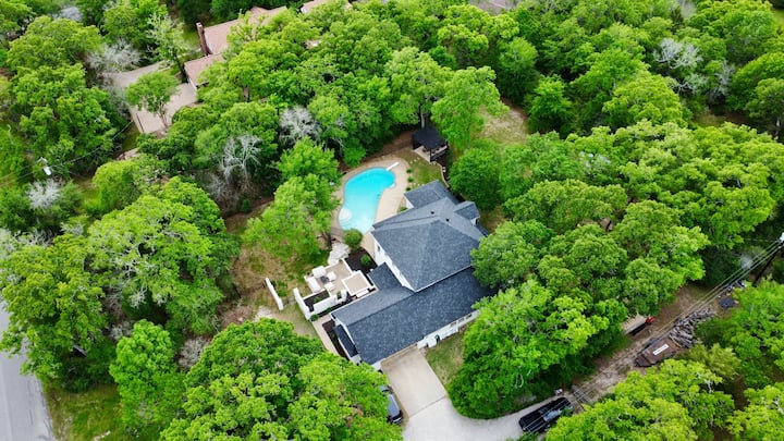 The Victory House-large Home 4 Miles To Texas A&m - College Station, TX