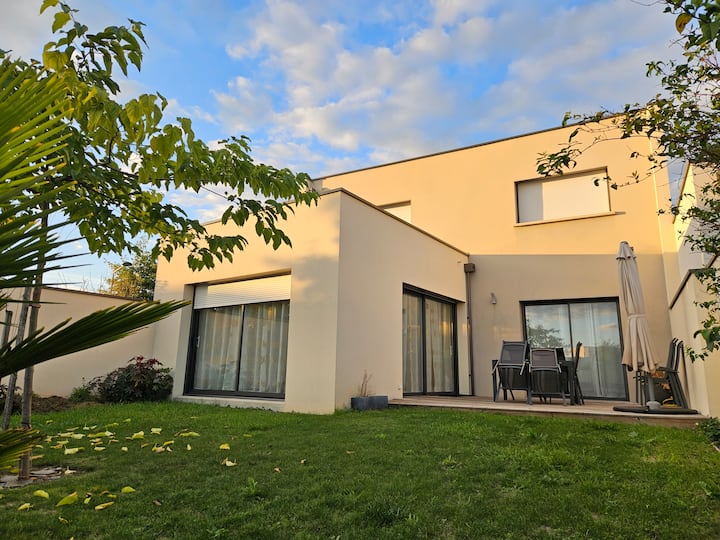 Gîte Récent L'ilôt Bocquel - Meublé 4 éToiles - Angers