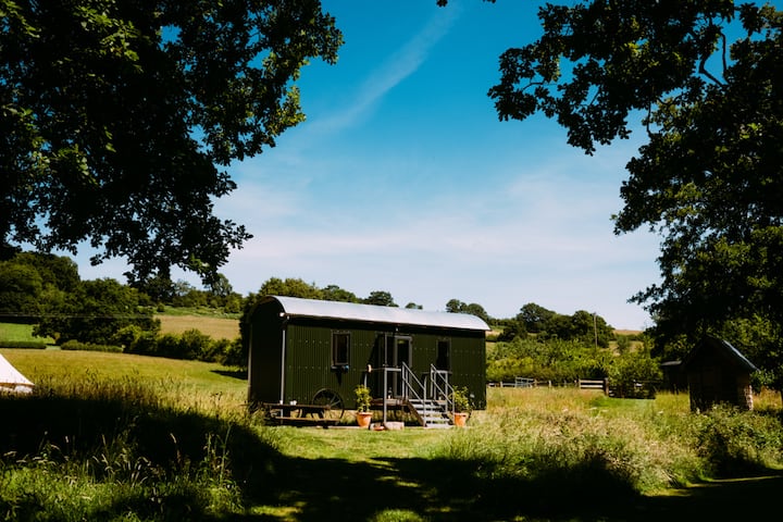 The Carriage-exclusive Use Of Glampsite With River - United Kingdom
