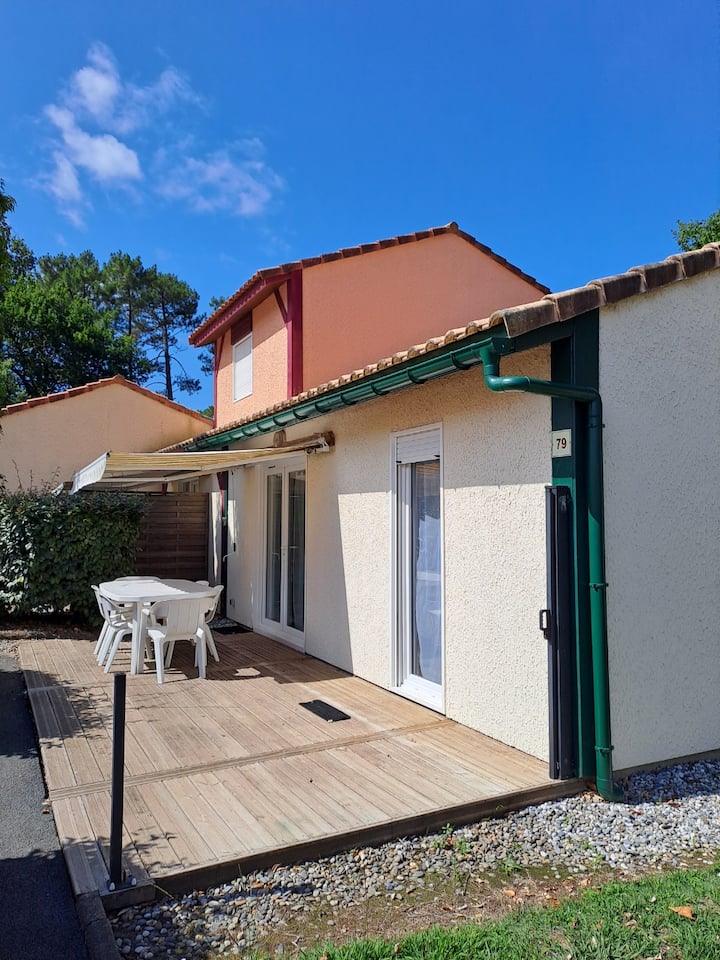 Pavillon 7 Couchages Dans Résidence Avec Piscine - Soustons