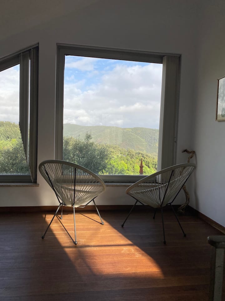Panoramic Mountain Views & Ancient Olive Trees - Oliveira do Hospital