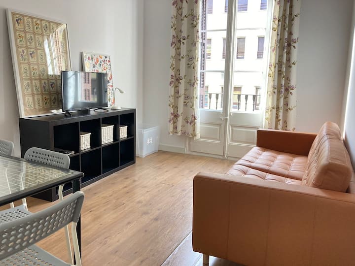 Bonito Apartamento En Barcelona Centro - Barcelona