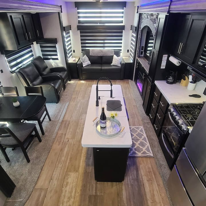 Grand Canyon Rv Glamping Resort Loft Suite - Williams, AZ