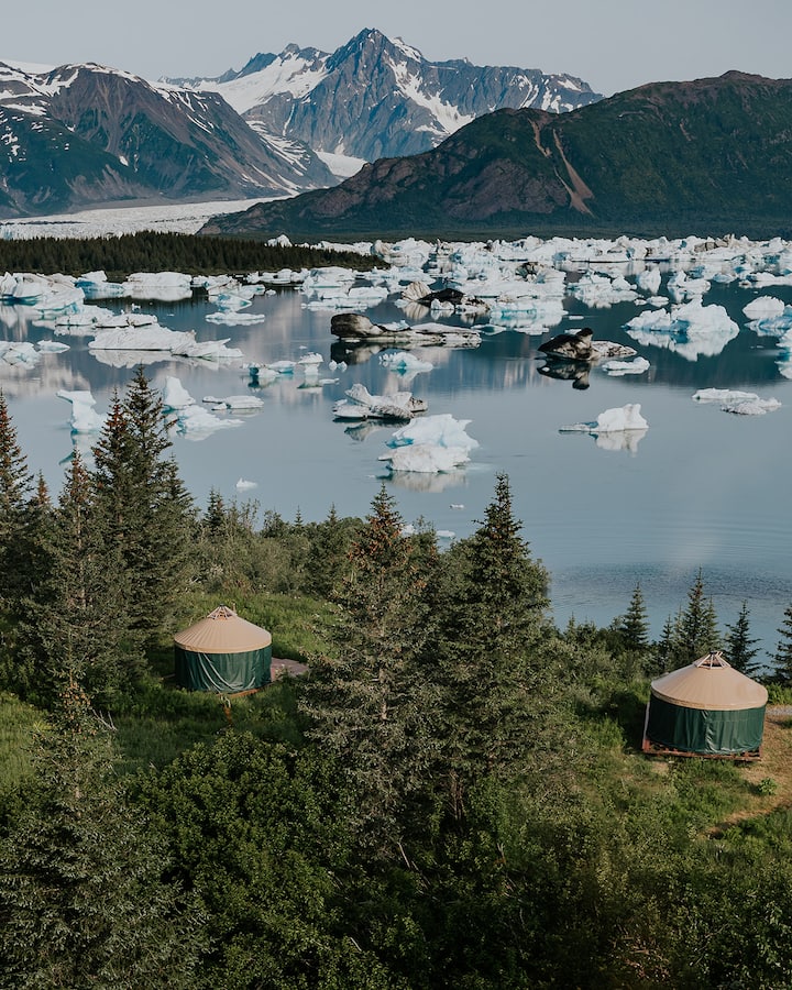 Remote Yurt At Bear Glacier & Helicopter Transport - Seward, AK