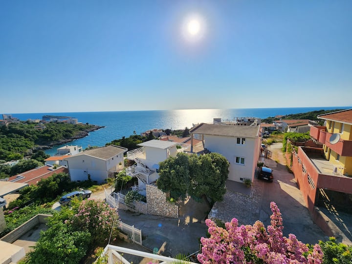 Villa Skazka аренда на берегу моря, пляж, бассейн - Montenegro